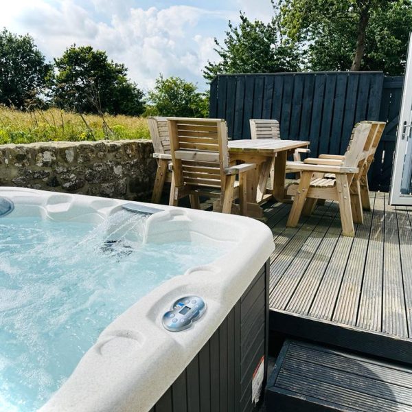 Elm Cottage - Stablewood Coastal Cottages